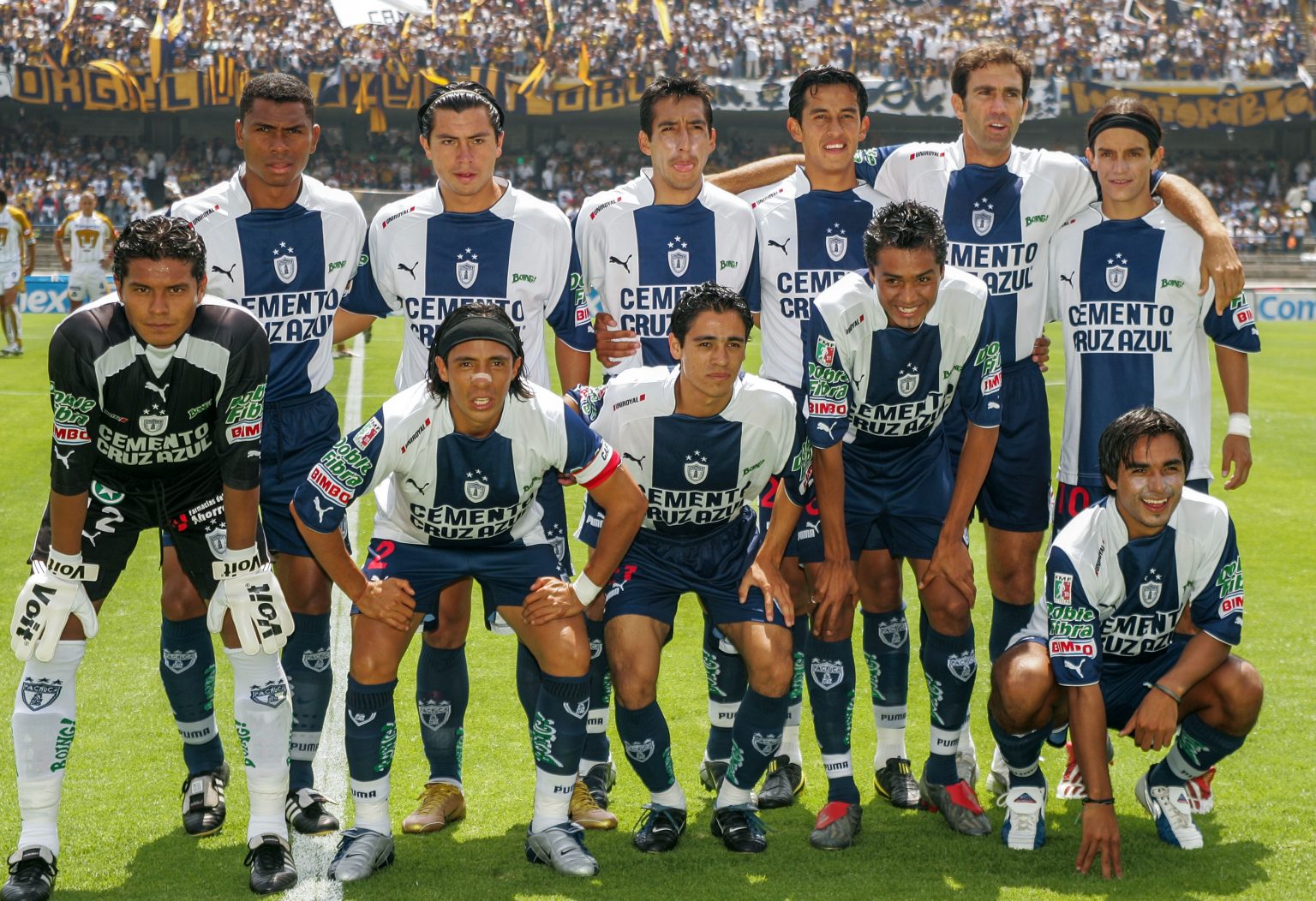 PUMAS BICAMPEÓN 2004: El documental. Campeón de Campeones y Trofeo ...
