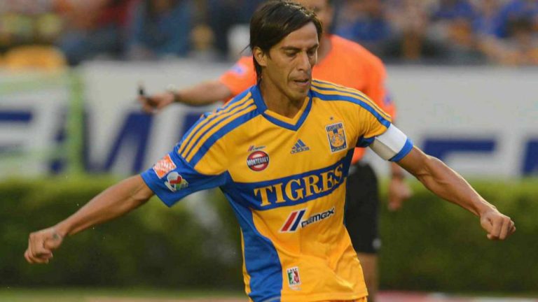 LUCAS LOBOS, el héroe que sacó a TIGRES de su miseria y luego ...